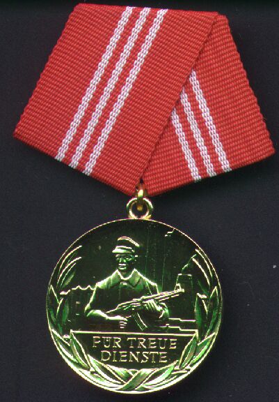 Worker's Combat Group Service Medal, 20 yrs